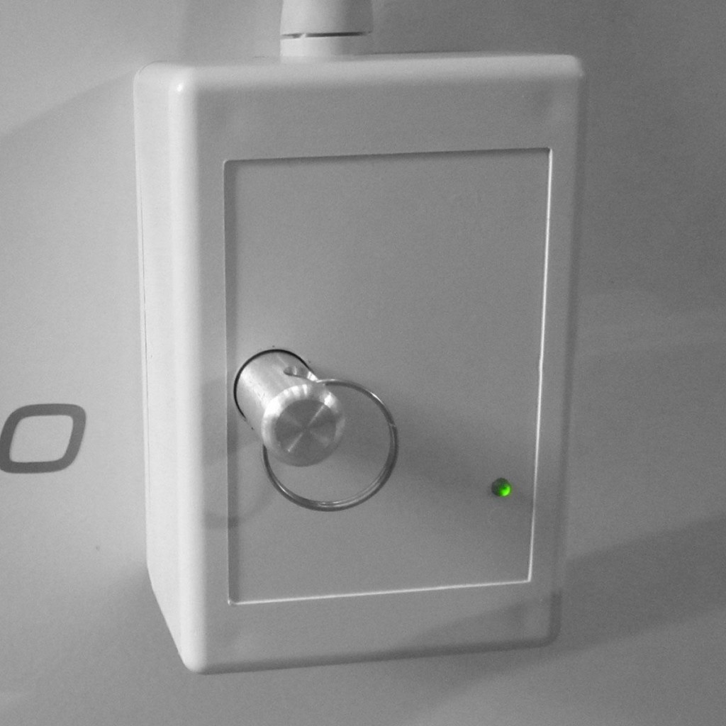 Fysioline Pro Immobiliser Switch Treatment table pre-assembled ...
